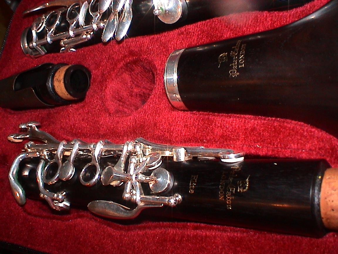 (click on each piece for a large full-size view)